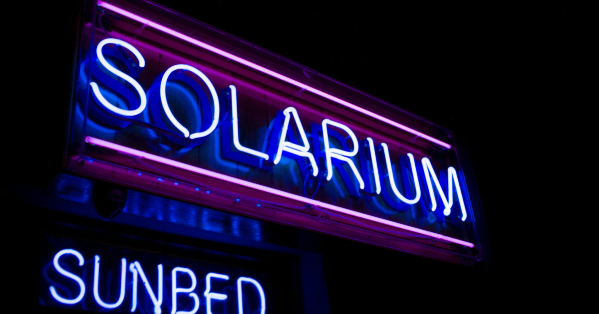 To solarium βλάπτει σοβαρά το δέρμα και προοιωνίζει καρκίνο | Flash