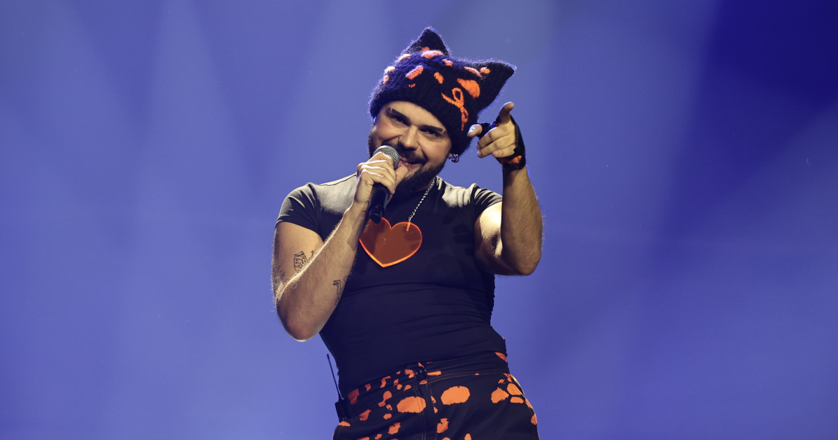 Απόψε ο τελικός του Sing for Grecce και η «μάχη» Ακύλα - Good Job Nicky ...