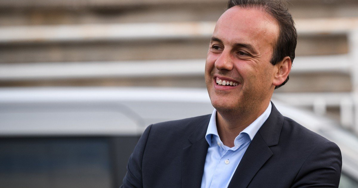 Δημοτικές εκλογές 2023: «Τυφώνας» Παπανικολάου στη Γλυφάδα – 81,97% στα ...