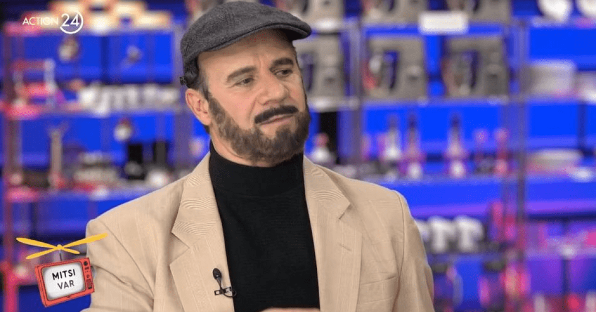 Mitsi Var: Ο σεφ Κουτσόπουλος κάνει κάρπα για να επαναφέρει το κοτόπουλο στη ζωή | Flash