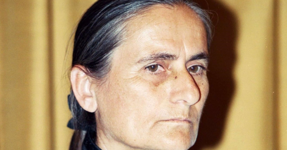 Χαρίτα Μάντολες: Η γυναίκα σύμβολο της Κύπρου που έπαψε να μεγαλώνει το ...