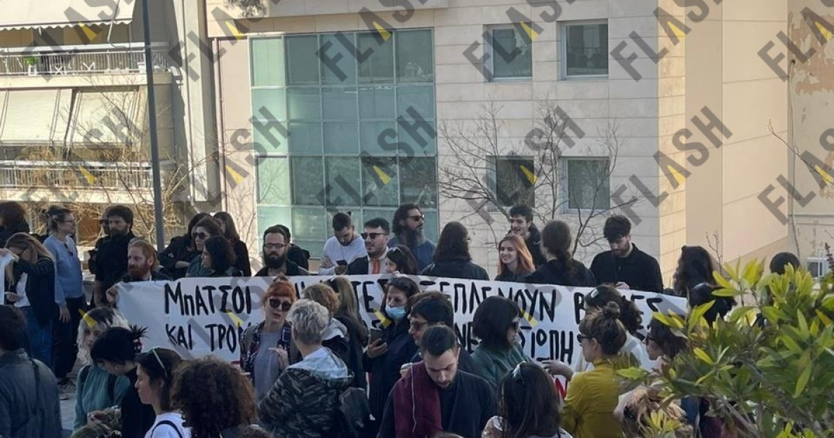 Κολωνός: «Είναι πολύ χαρούμενη» λέει ο θείος της 12χρονης στο flash.gr