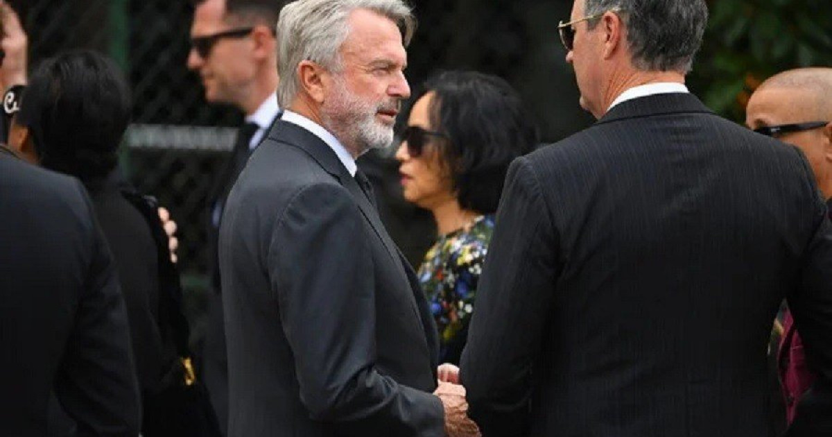 Σαμ Νιλ: Ο πρωταγωνιστής του «Jurassic Park» αποκάλυψε πως δίνει μάχη ...