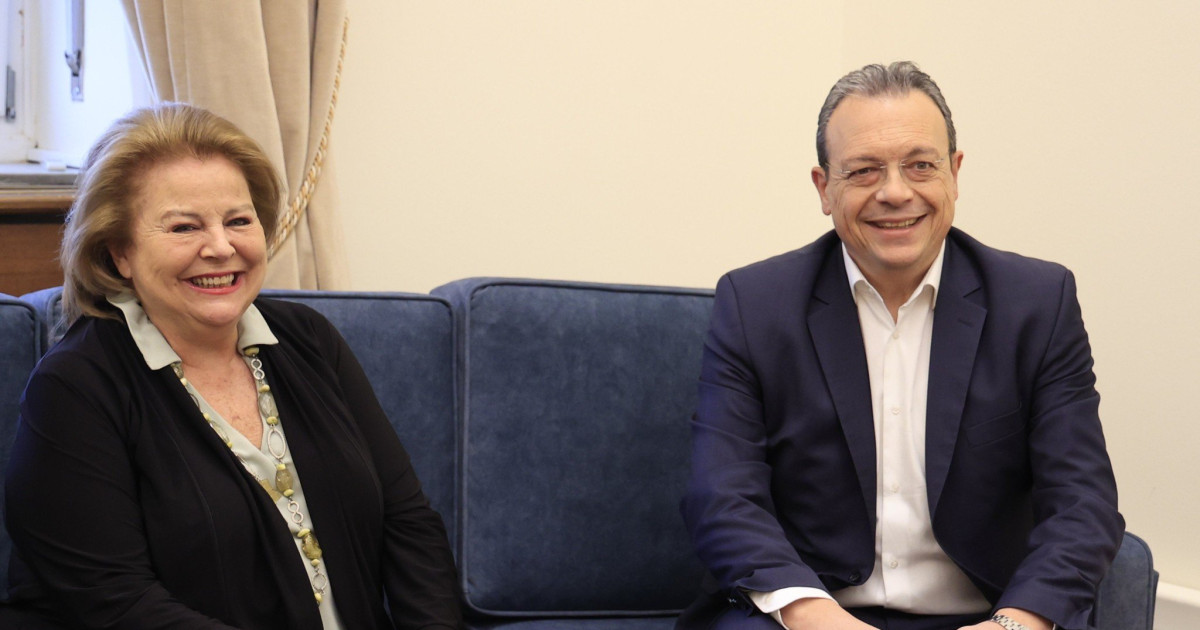 Τετ α τετ Φάμελλου - Παπαϊωάννου: Την ευχαρίστησε για τη στήριξη στην ...