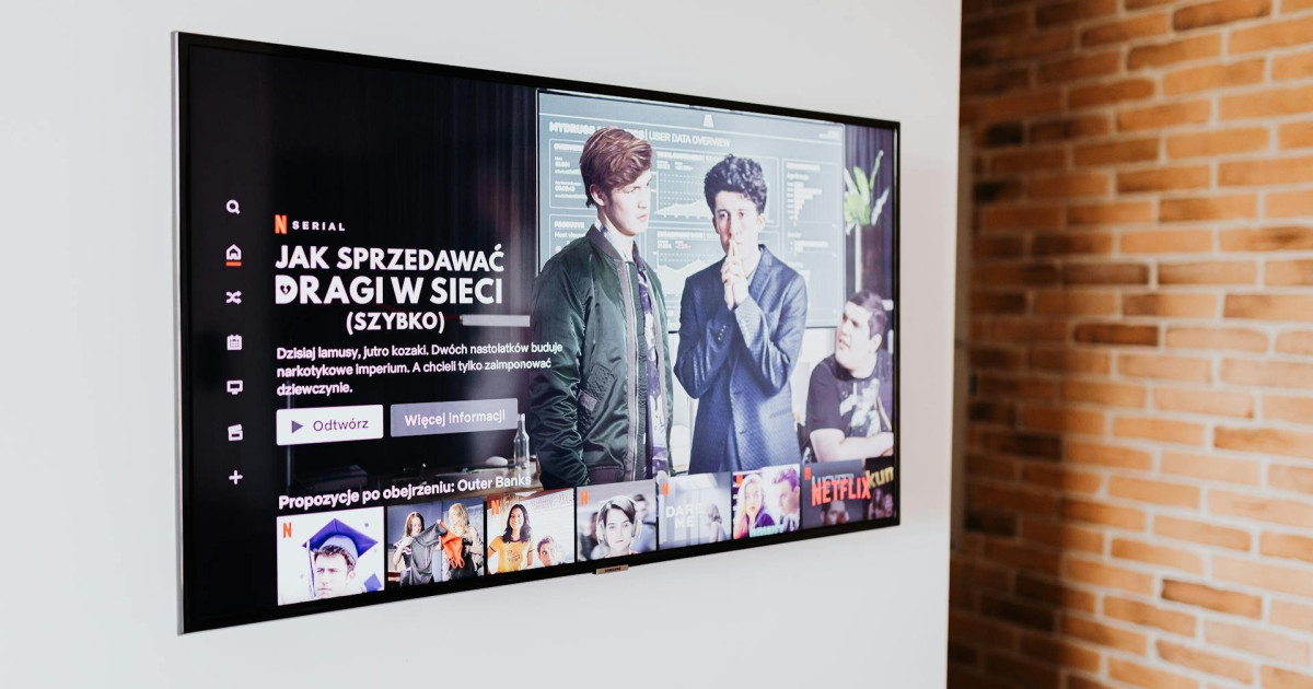 Smart TV στο εξοχικό; Δες τι πρέπει να προσέξεις! | Flash