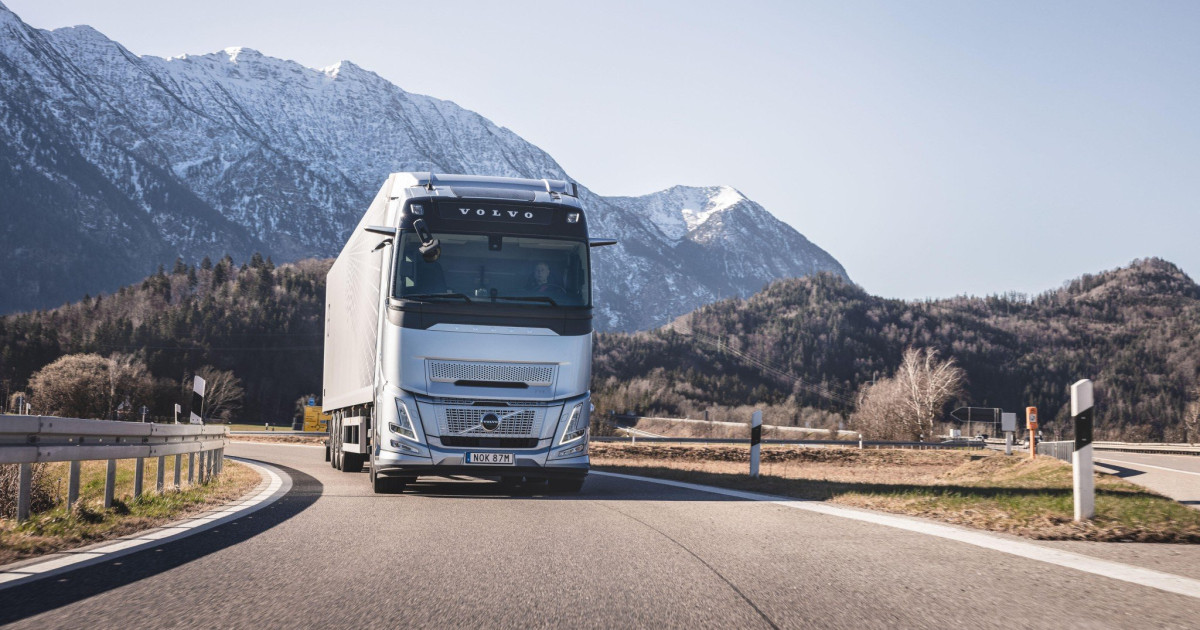 Το Volvo FH Aero κερδίζει το βραβείο Green Truck 2025 | Flash