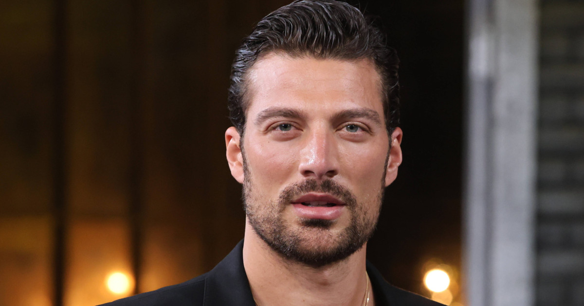 Simone Susinna: Στη Ρόδο ο πρωταγωνιστής του «365 Μέρες» - Ο λόγος που ...