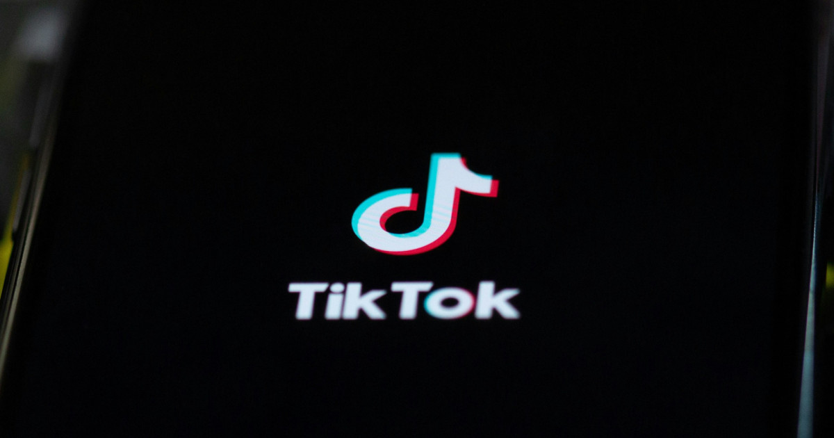 Τα trends του TikTok που σαρώνουν στην Ελλάδα το καλοκαίρι του 2025 | Flash