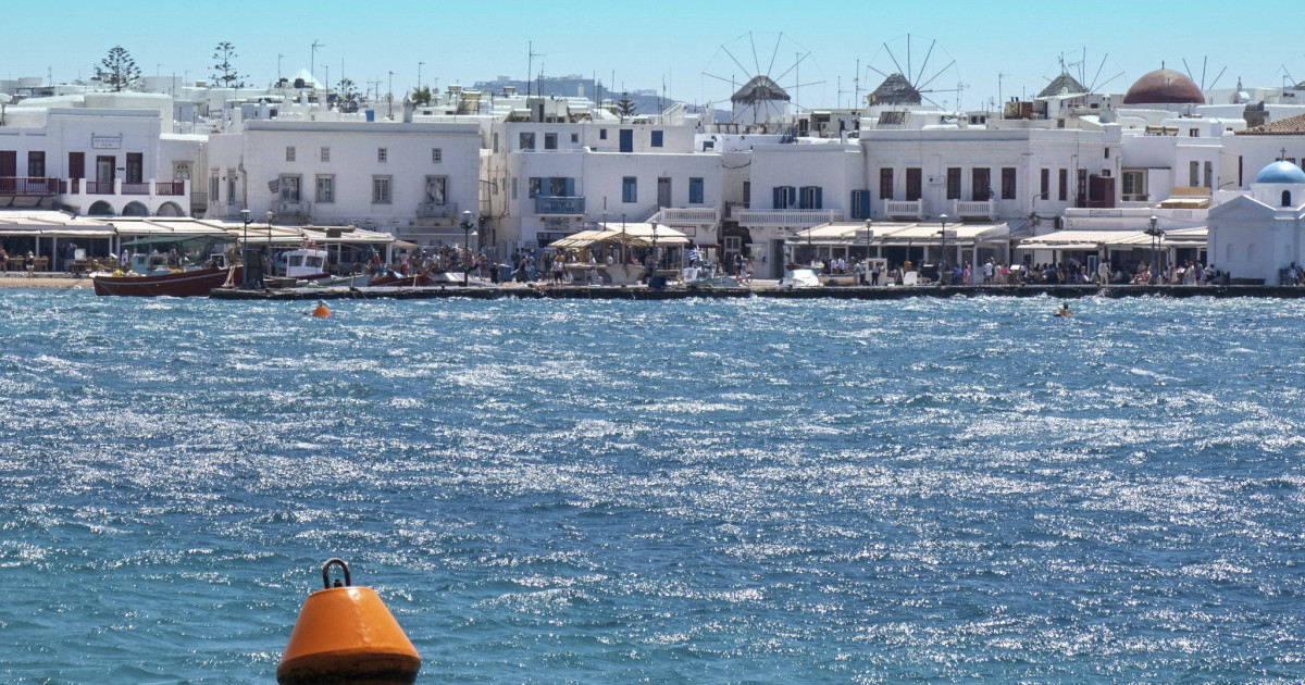Σοκ στη Μύκονο: 34χρονος εντοπίστηκε νεκρός στην παραλία «Βίδα» | Flash