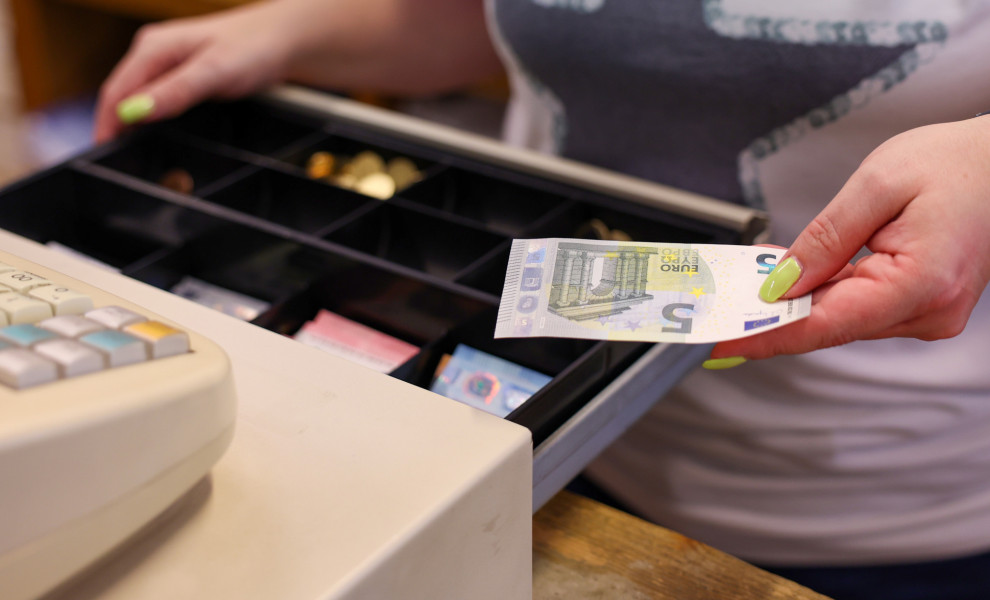 Το κοινωνικό χάσμα στη Γερμανία διευρύνετα: 13,3 εκατομμύρια άνθρωποι ...